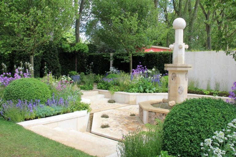 Traditional Garden Style: Create a Landscape that Reflects Classic ...